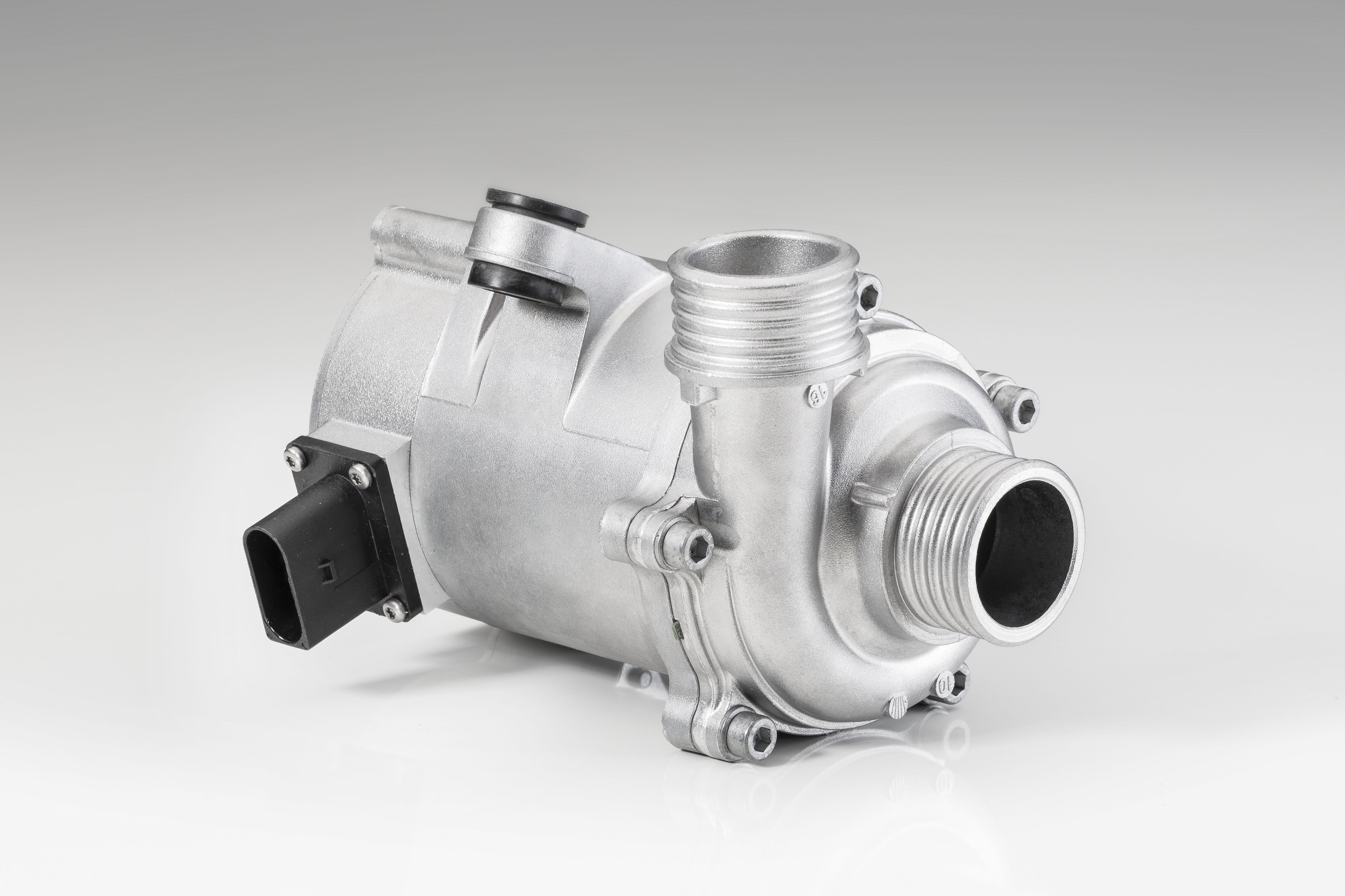 Behr Hella Service promuove la sostenibilità con i suoi nuovi prodotti